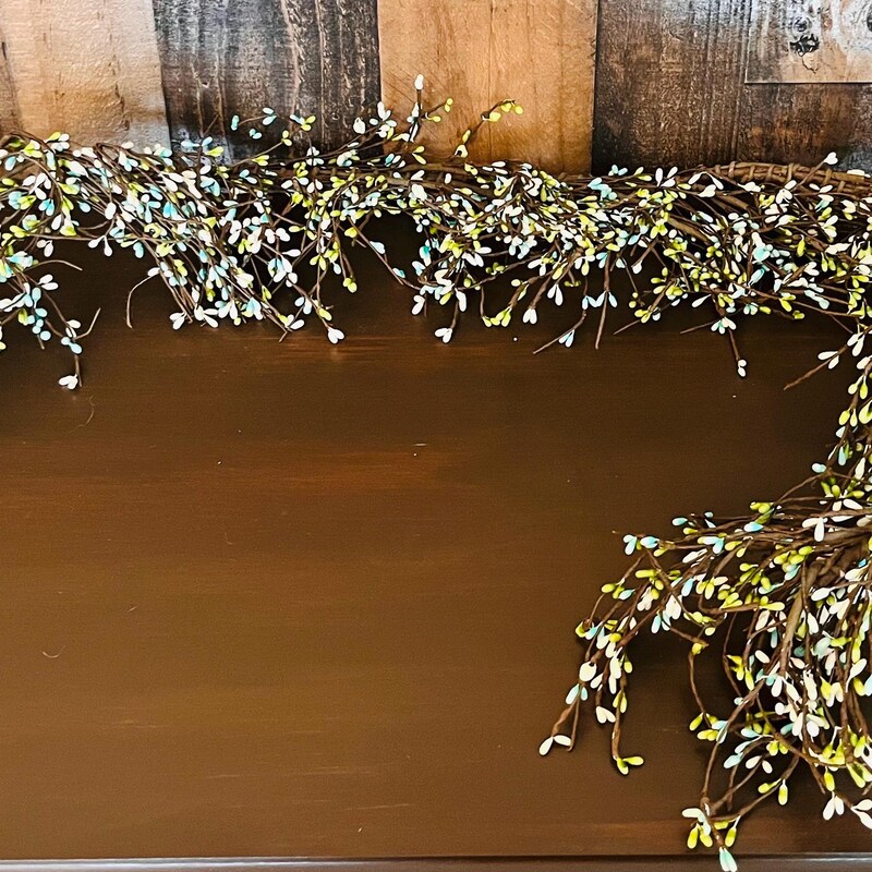 Pip Berry Garland - Etsy