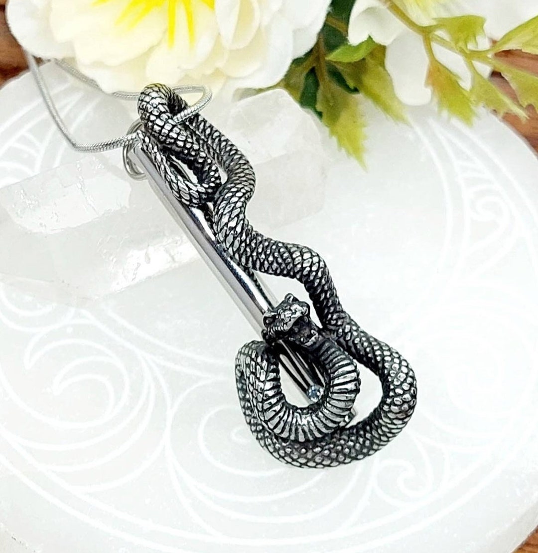 Serpent Snake Urn Pendant for Ashes Necklace Cremation - Etsy Österreich