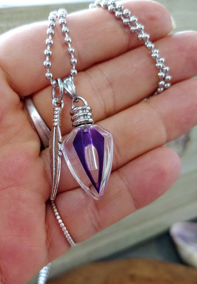 Arrowhead Urn Necklace for Ashes | Ash Holder | Urn Jewelry for ...