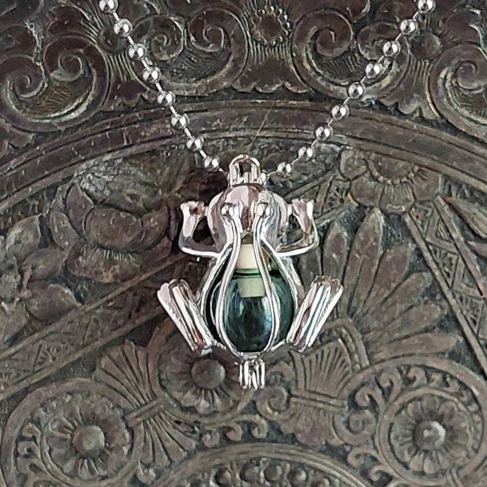 925 Silver Frog Locket Frog Urn Locket Necklace for Ashes - Etsy