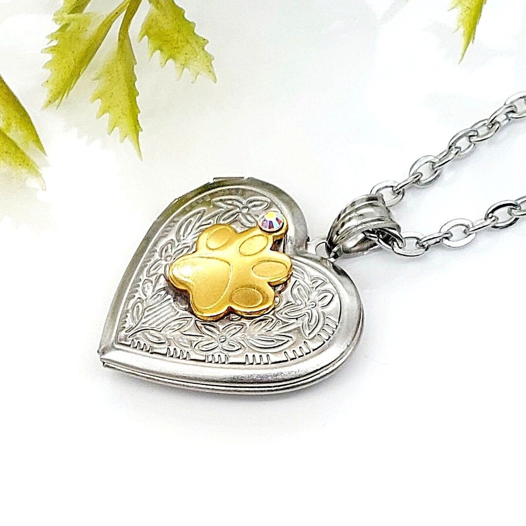 Paw Prints Heart Locket | Necklace for Pet Ashes, Fur or Photo | Pet ...