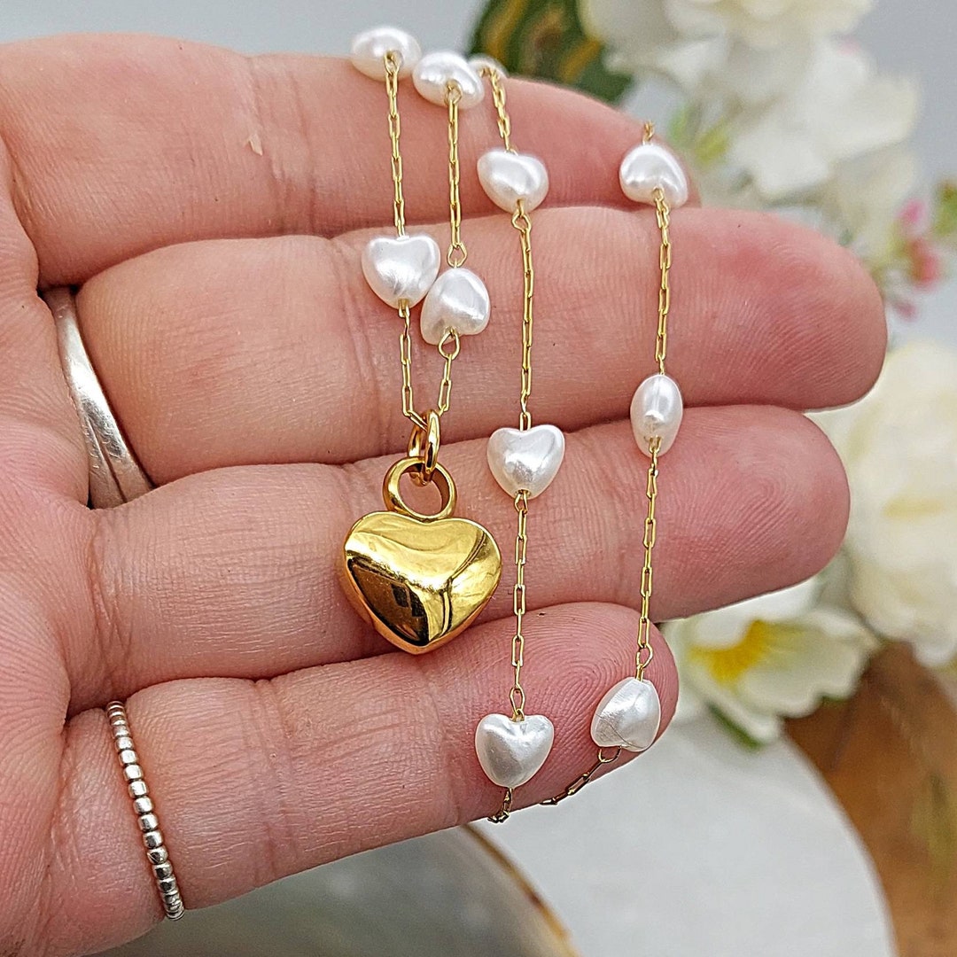 Small Gold Heart Urn Necklace for Memorial Ashes | Ash Holder | Jewelry ...