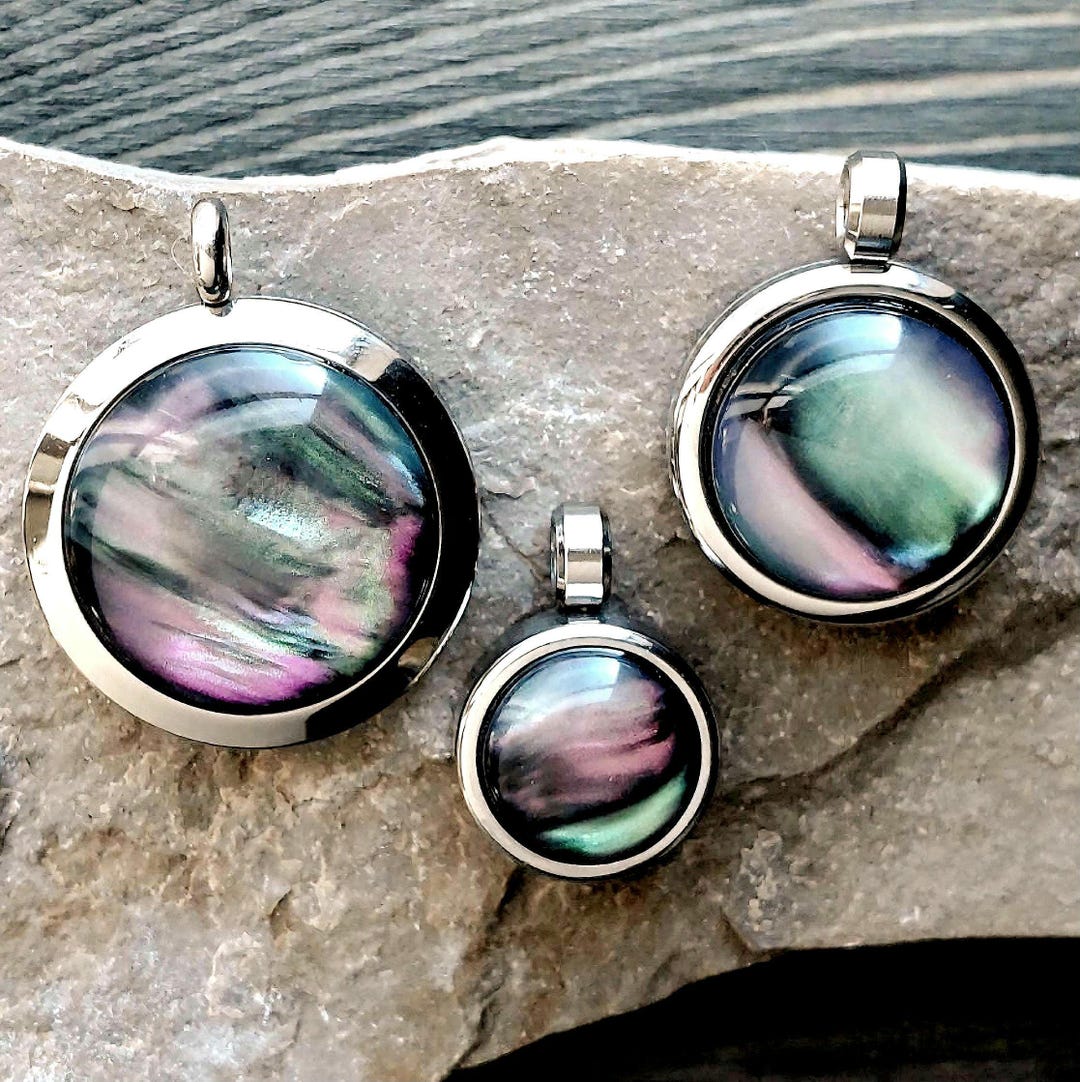 Custom Fit Aurora Borealis Locket | Cremation Ashes Jewelry | Keepsake ...
