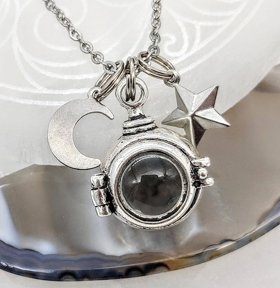Magnifying Moon & Star Locket Necklace for Ashes Urn Jewelry | Etsy
