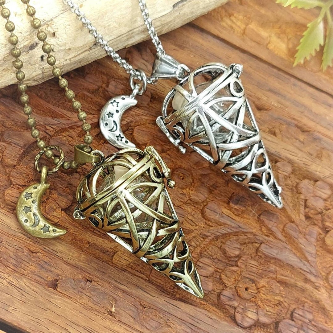 Star Locket Necklace, Fillable Glass Pendant | Memorial Jewellery ...