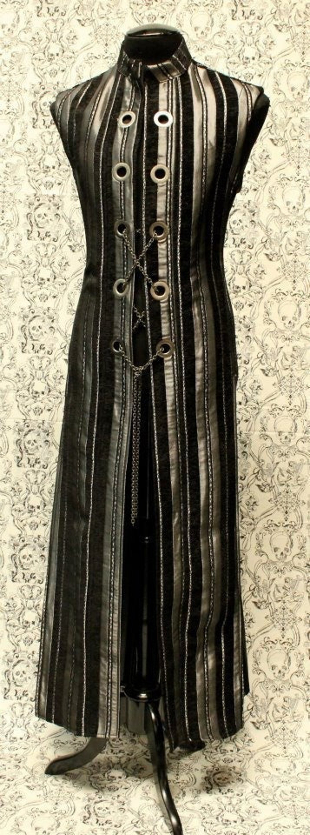 HELLRAISER ROBE - Silver/black Stripe Tapestry - Etsy