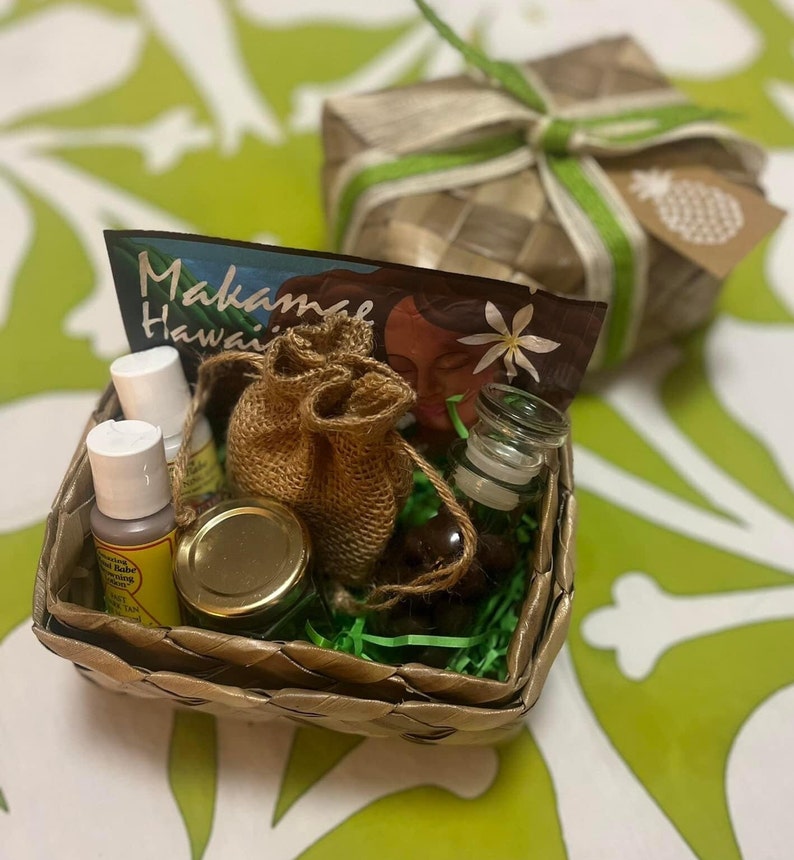 Handmade Traditional Hawaiian Lauhala Basket - Etsy