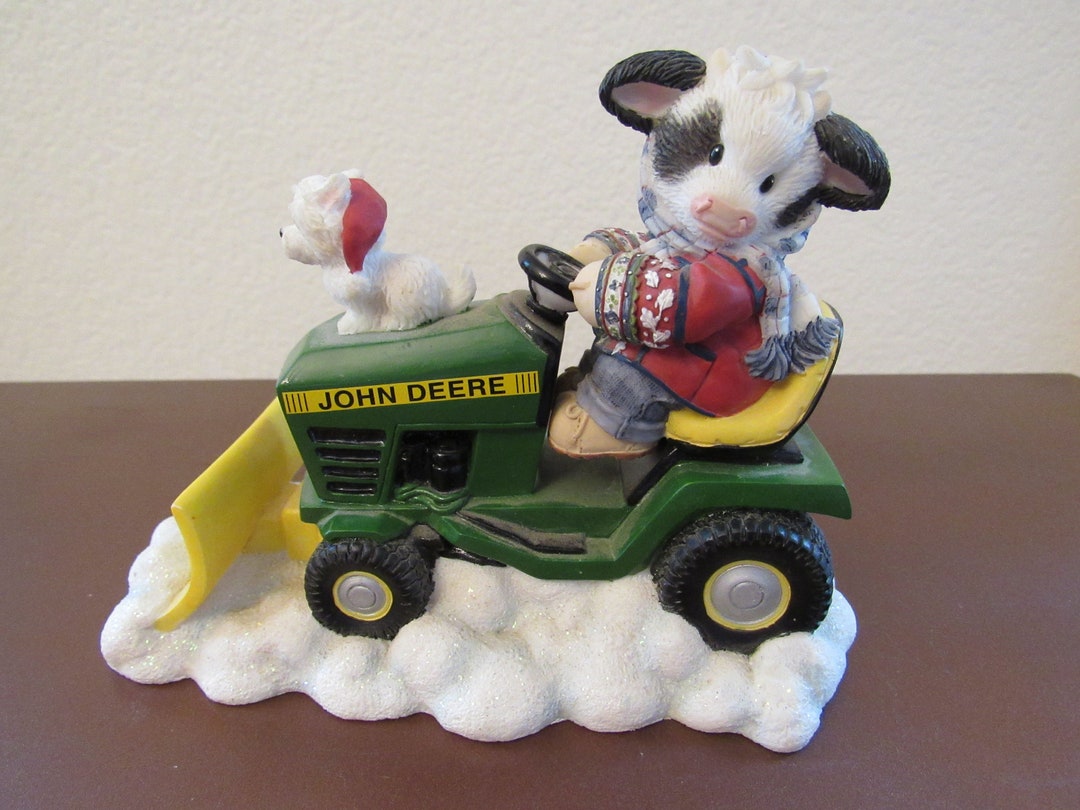 Mary's Moo Moos John Deere leading the Way to a Grrr-est Holiday ...