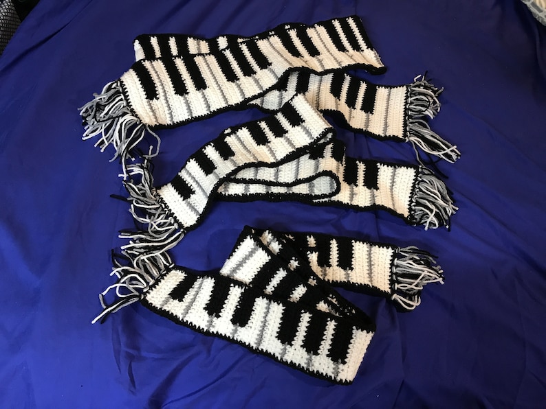 PDF Pattern for 9 Sizes of Crocheted Piano Scarves | Piano Scarf ...