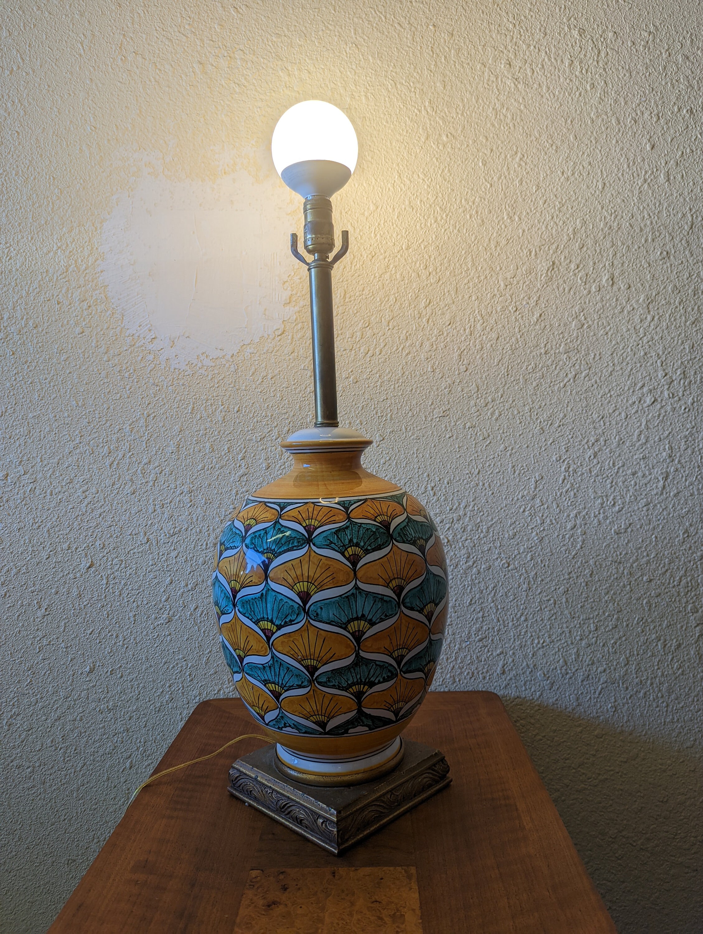 Vintage Large Round Italian Handpainted Ceramic Table Lamp - Etsy