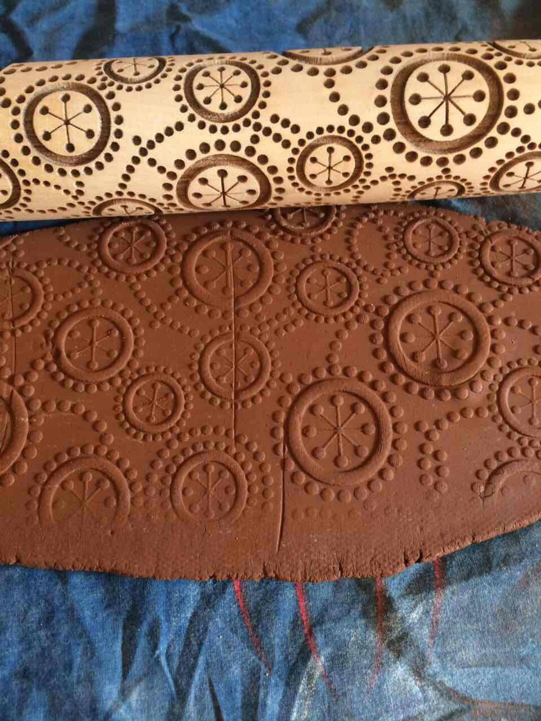 Wooden Rolling Pin "crop Circle:" Laser Pattern Embossing - Etsy
