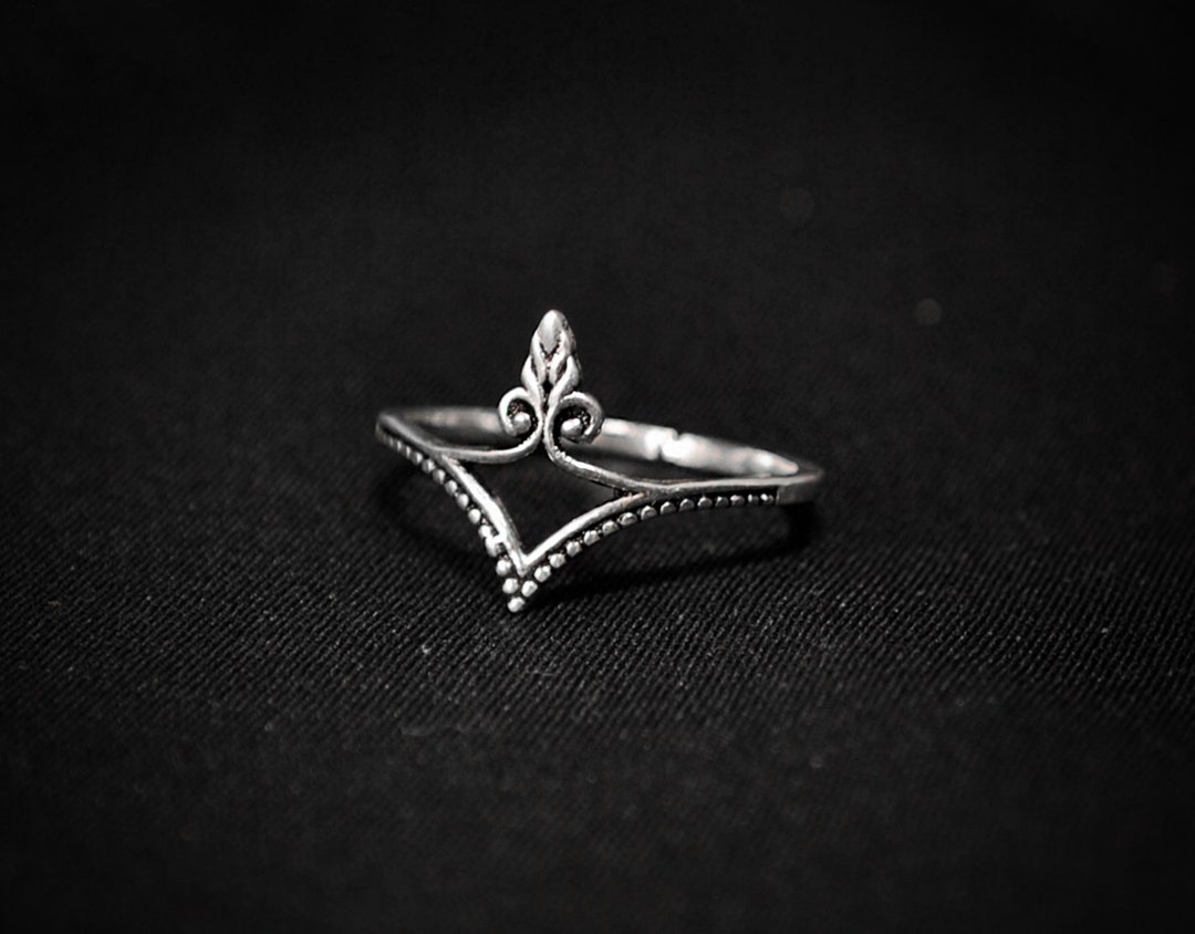 Contemporary Jewelry, Boho Wedding Ring, Statement Ring, Midi Cute ...