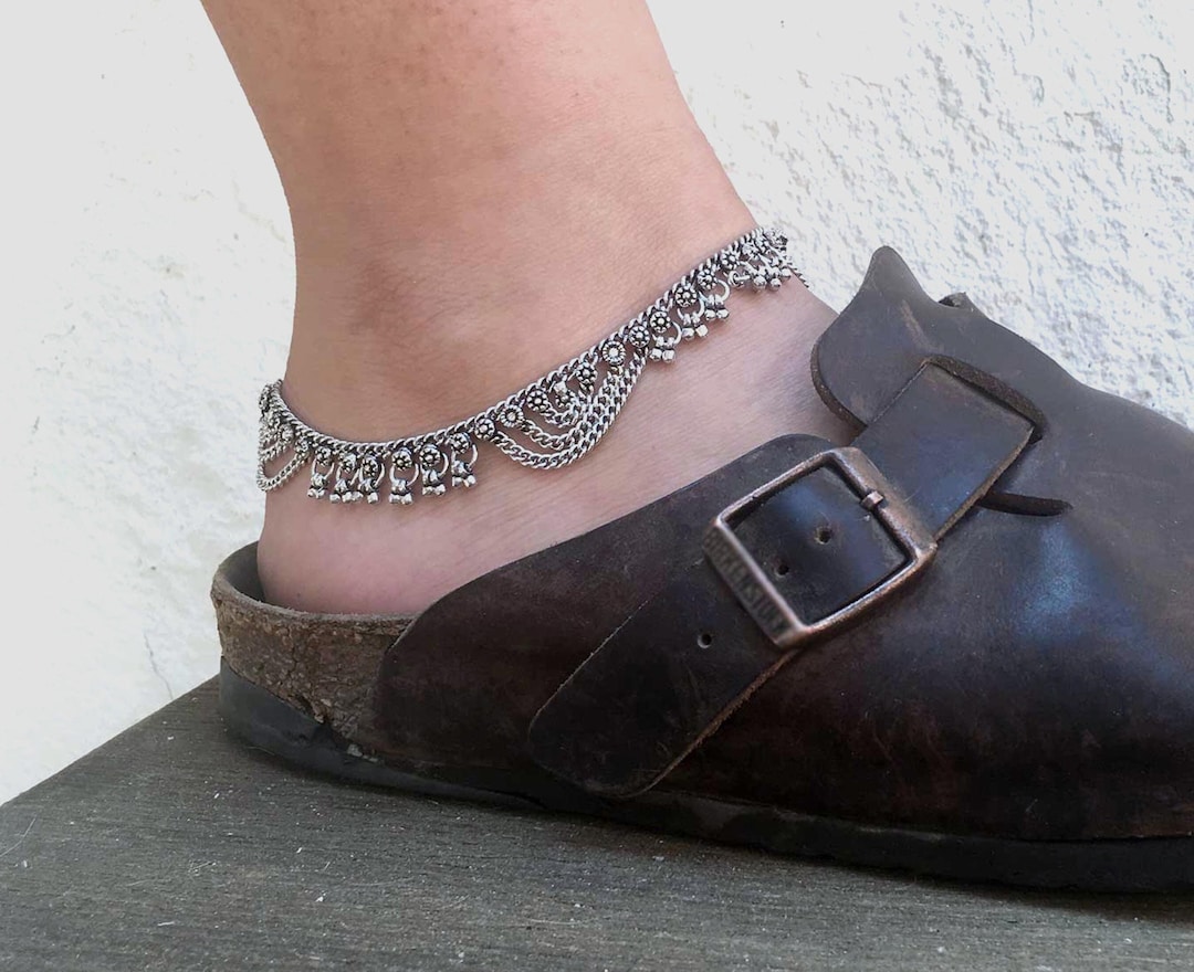 Silver Anklet Bracelet - Silver Ankle Bracelet With Chains Hanging on ...