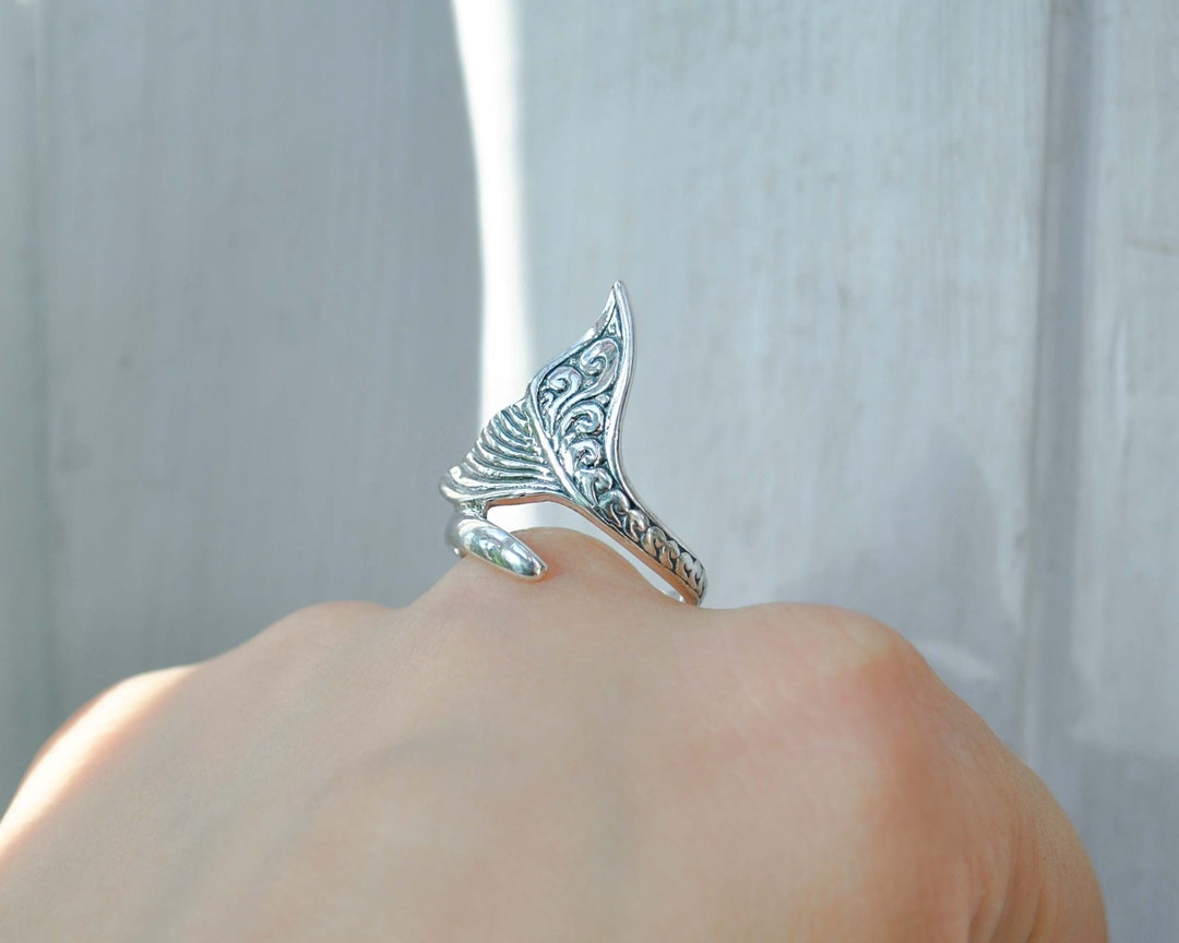 Whale Tail Ring - Sterling Silver Dolphin Tail Ring - Walflosse Ring ...