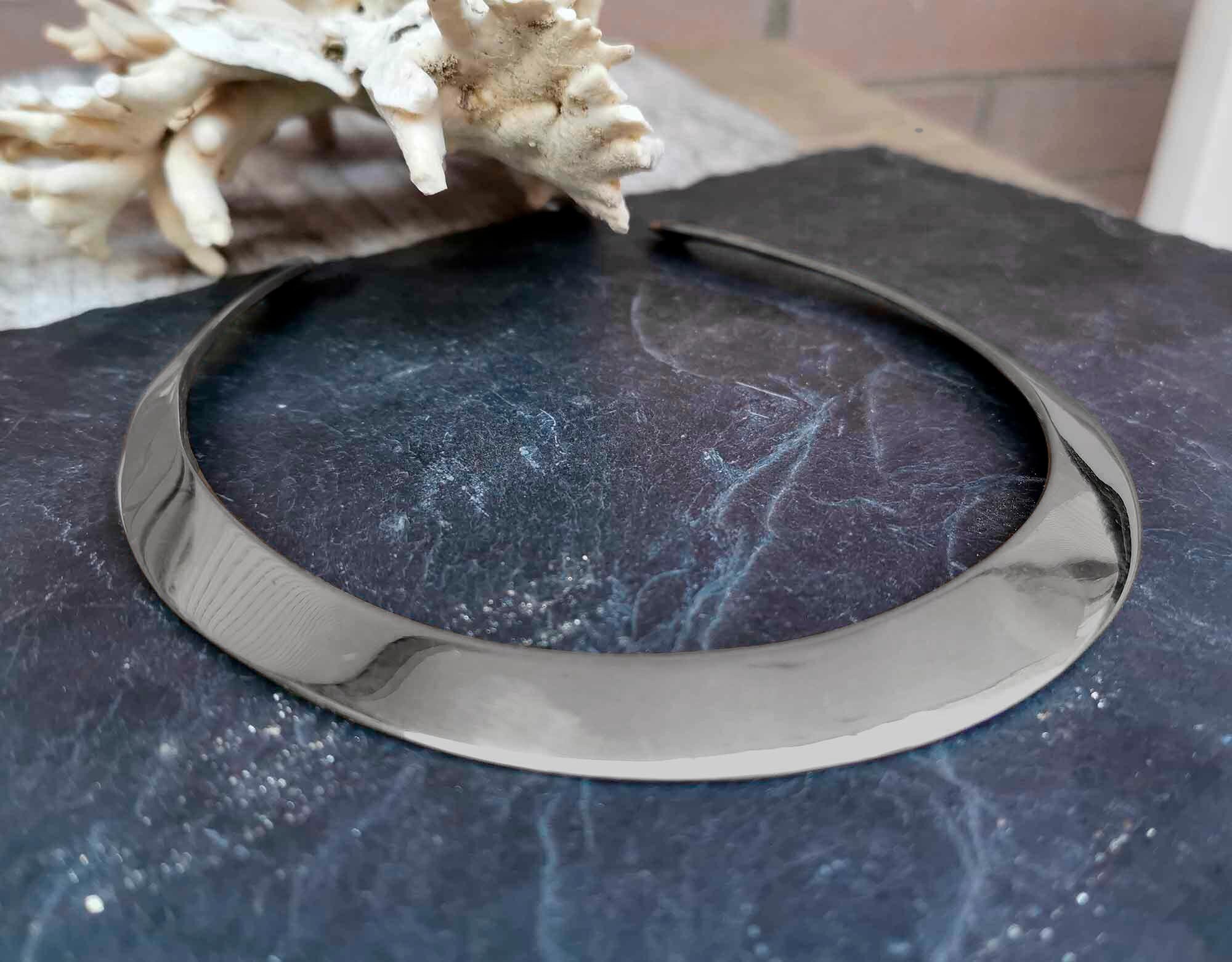 SOLID flat necklace Golden necklace Tiny choker Solid | Etsy