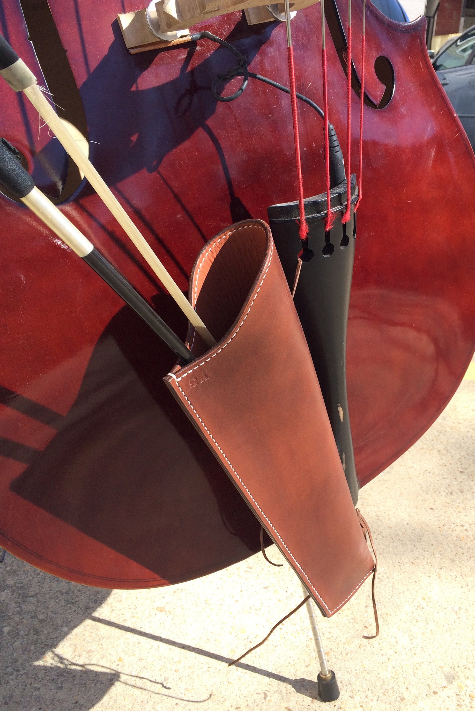 Bass Bow Quiver | Etsy