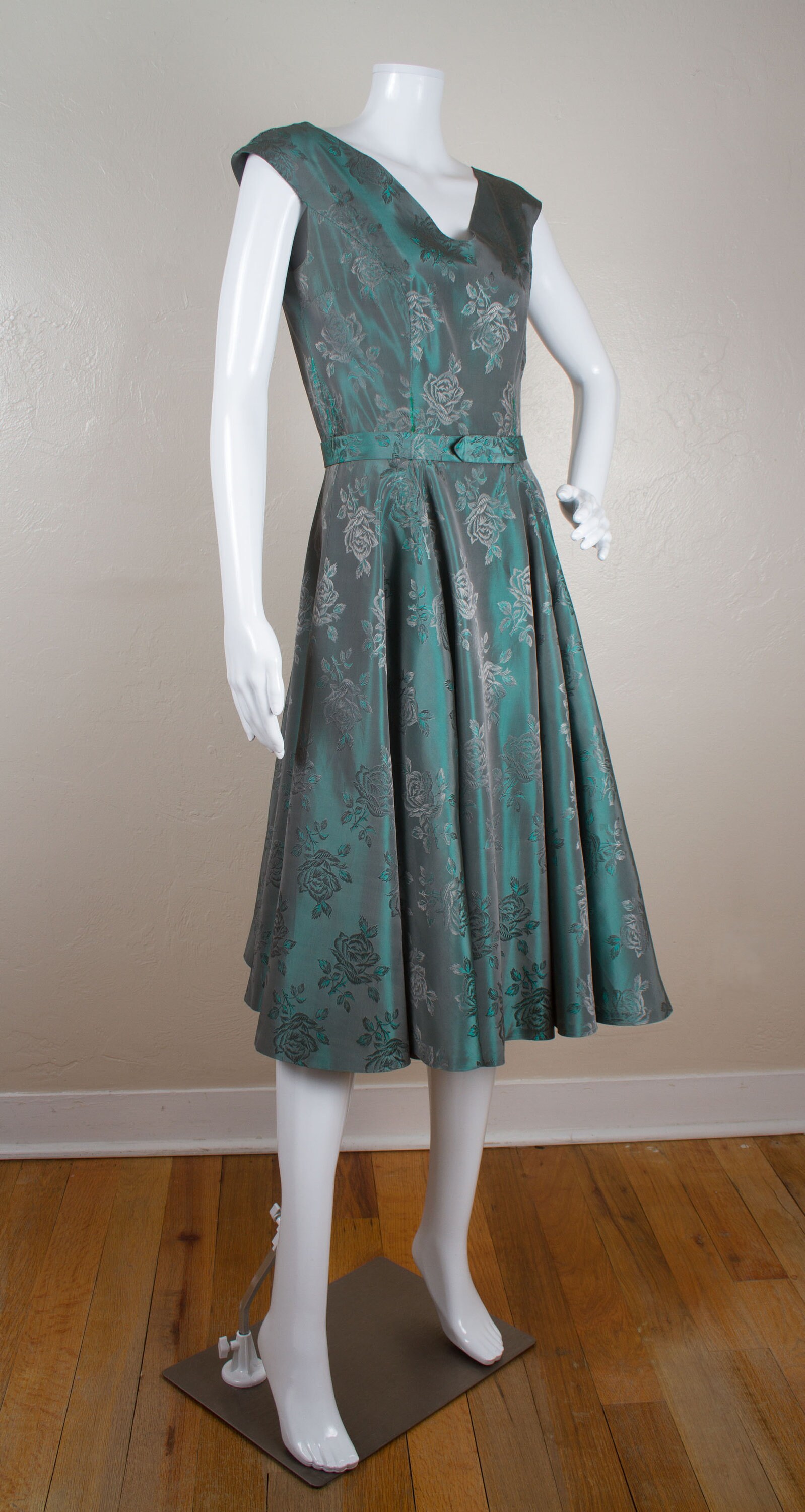 Vintage 1950s Green Floral Taffeta Holiday Cocktail Dancing Formal ...