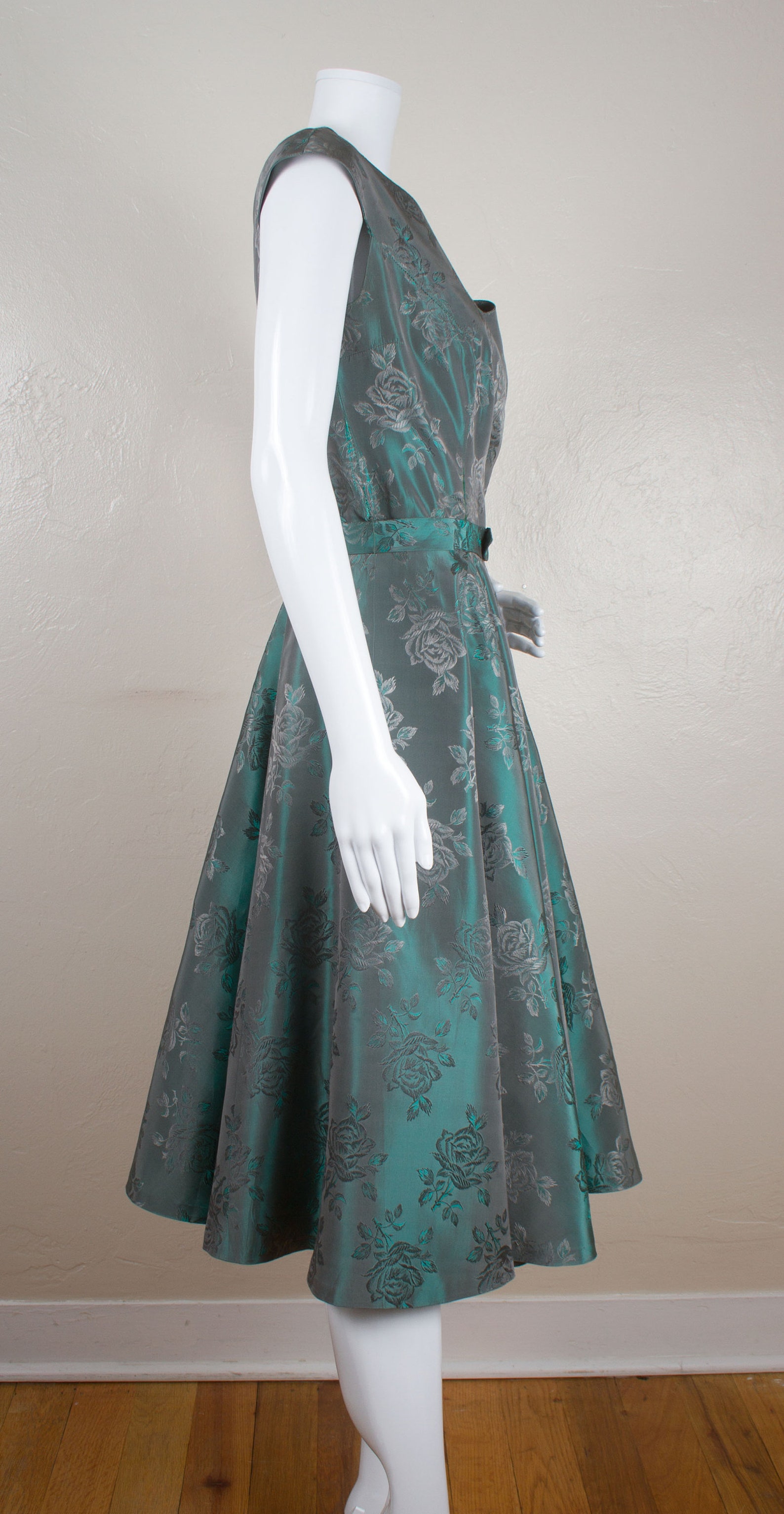 Vintage 1950s Green Floral Taffeta Holiday Cocktail Dancing Formal ...