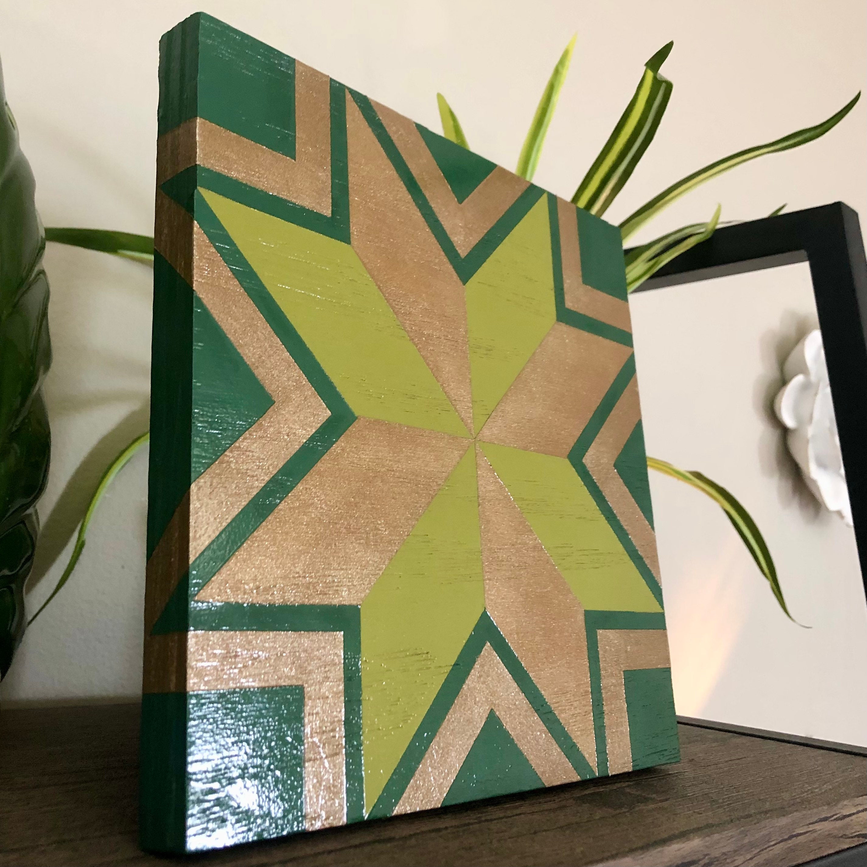 Mini Barn Quilt 8 X 8 Inches Solid Wood Green/champagne - Etsy