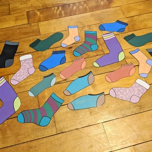 Printable Sock Matching Activity, Cut and Sort Laundry Game, Preschool ...