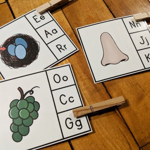 Beginning Sounds Printable Flash Card Game, Clothespin Match Activity ...