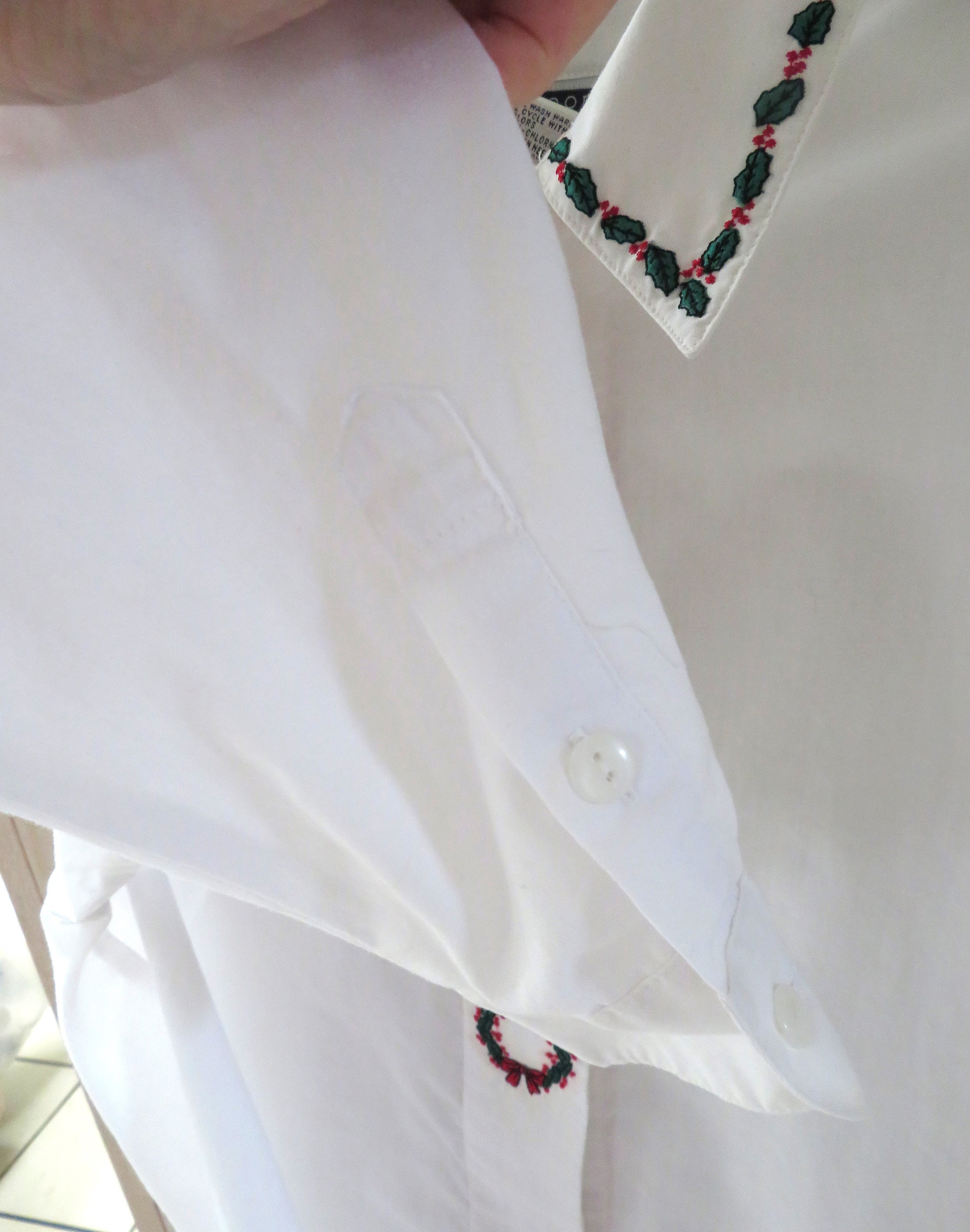 Vintage Christmas Garland Embroidered Blouse Long Sleeve, Size 10 Women ...
