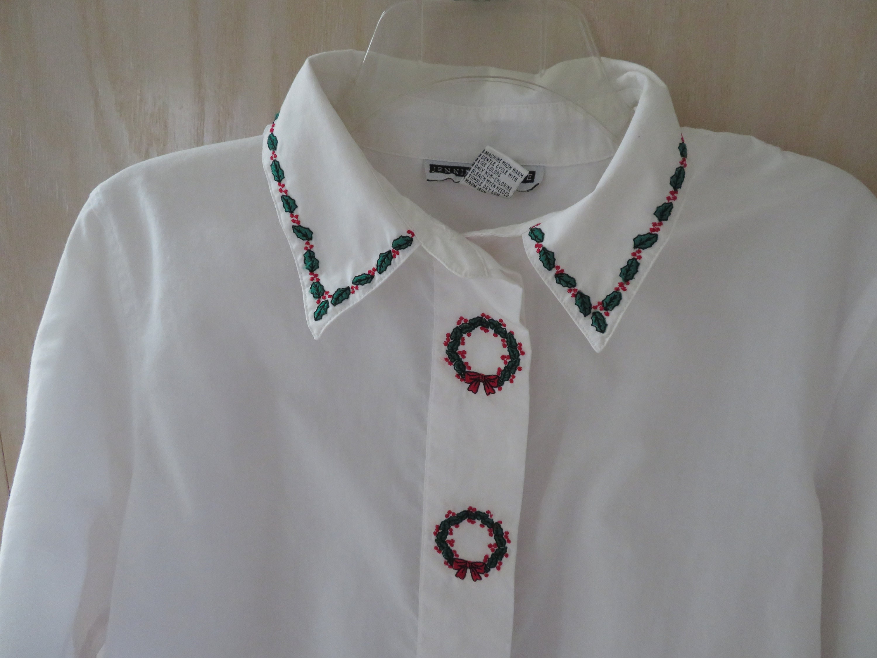 Vintage Christmas Garland Embroidered Blouse Long Sleeve, Size 10 Women ...