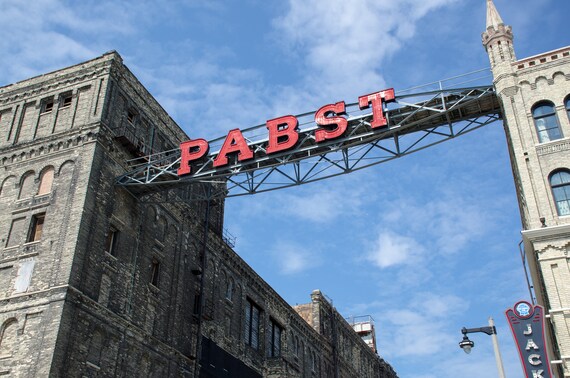 Pabst Brewery Milwaukee Sign 1037 - Etsy