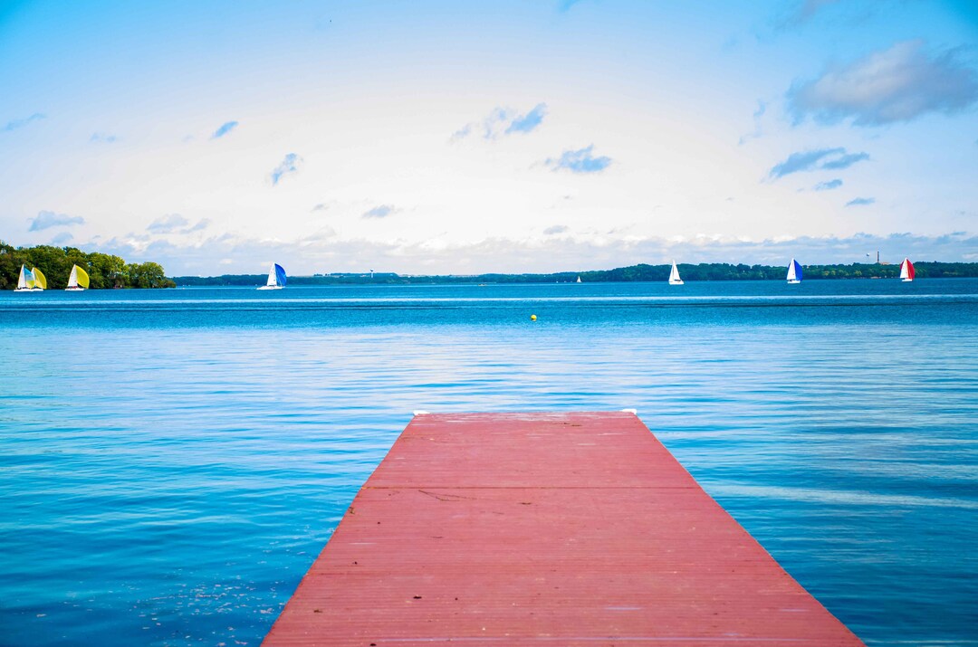 UW Madison Boat House Along Lake Mendota - Etsy