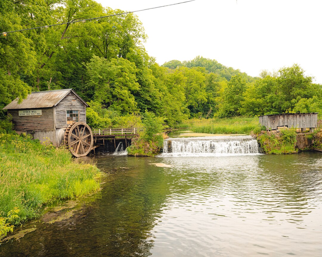 Old Mill on River Wisconsin Countryside Fall Hydes Mill Midwest ...
