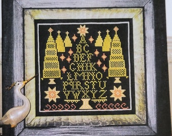 Companion Quaker Christmas Tree Sampler by Carriage House Samplings - Etsy