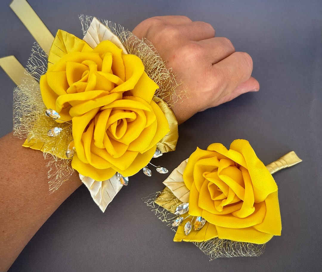 Yellow Gold Flower Wrist Corsage Boutonniere Set Wedding Corsage Groom ...
