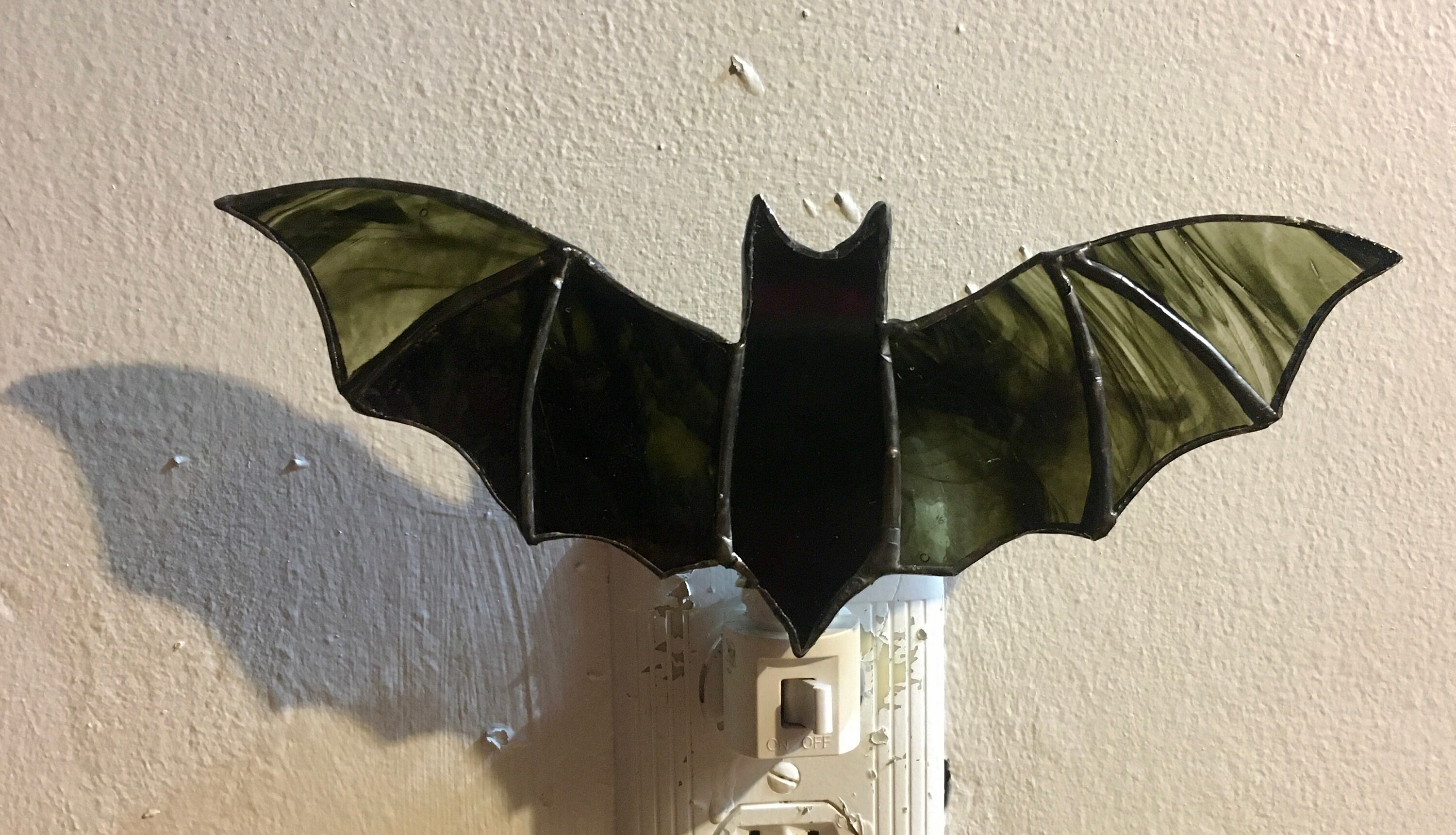 Stained Glass Bat Nightlight: Halloween Decor - Etsy
