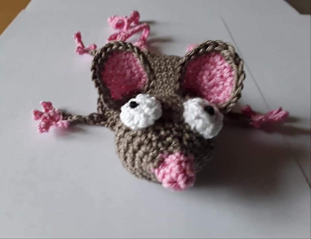 Cute Squished Crocheted Mouse Bookmark. Funny Mouse. Novelty Bookmark ...