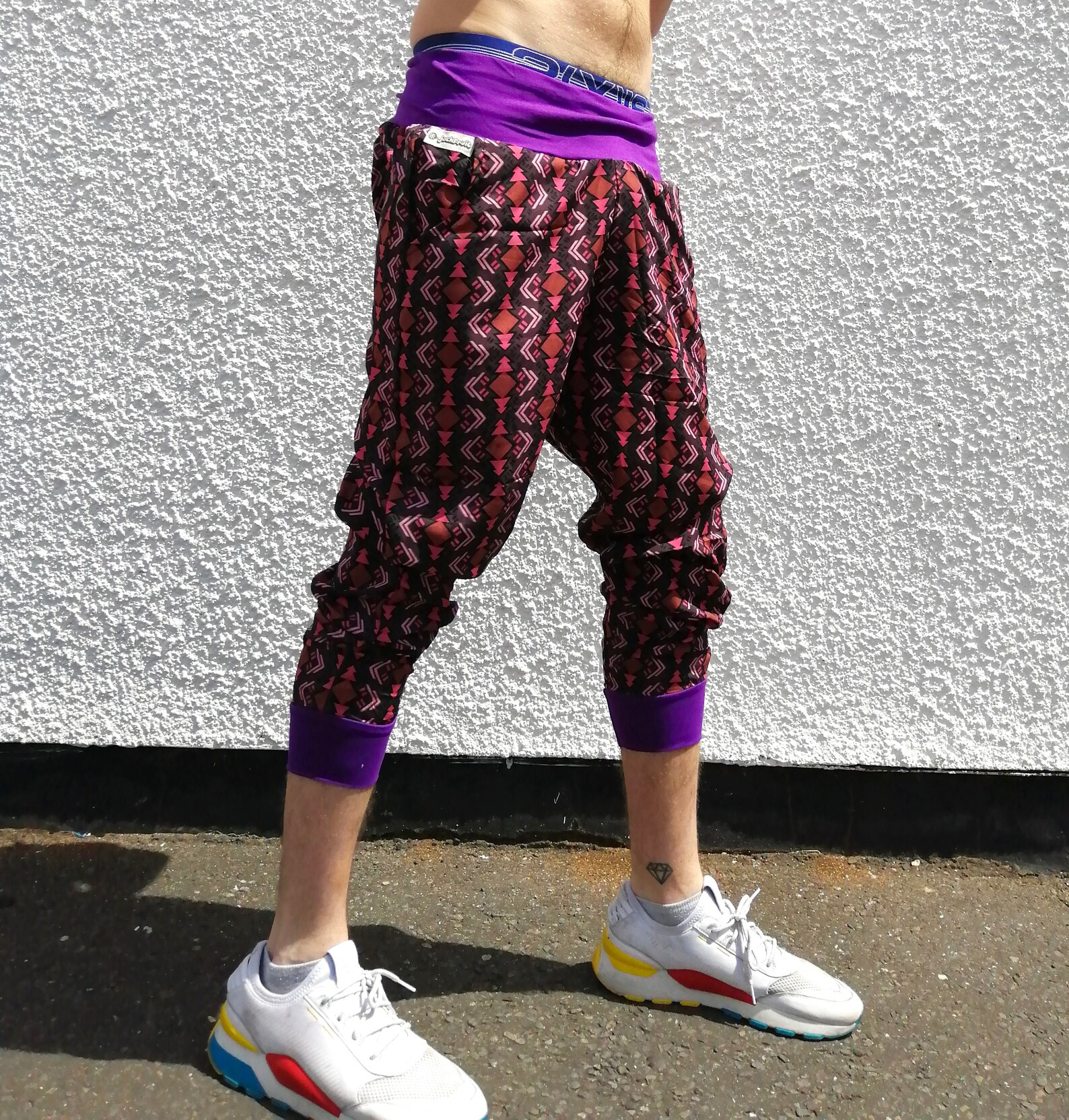 JACKFRUIT Papaya Pants - Space Invaders Black - Unisex Crazy Pattern ...