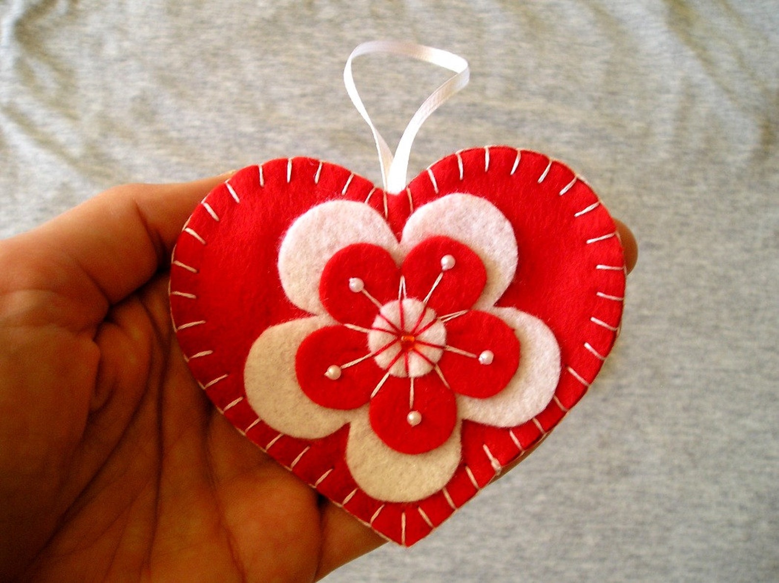 Felt Heart Ornament Red Heart Felt Flowers Valentines - Etsy