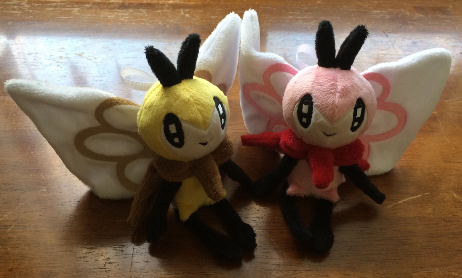 Ribombee Handmade Custom Keychain Plush ! Pokemon Sun and Moon! - Etsy