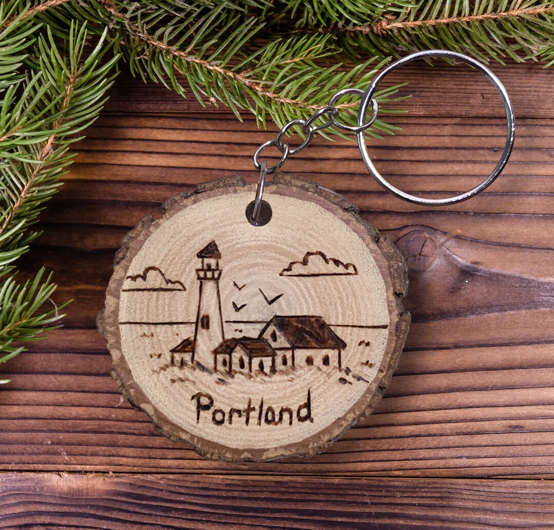 Portland, Maine Lighthouse Keychain - Etsy