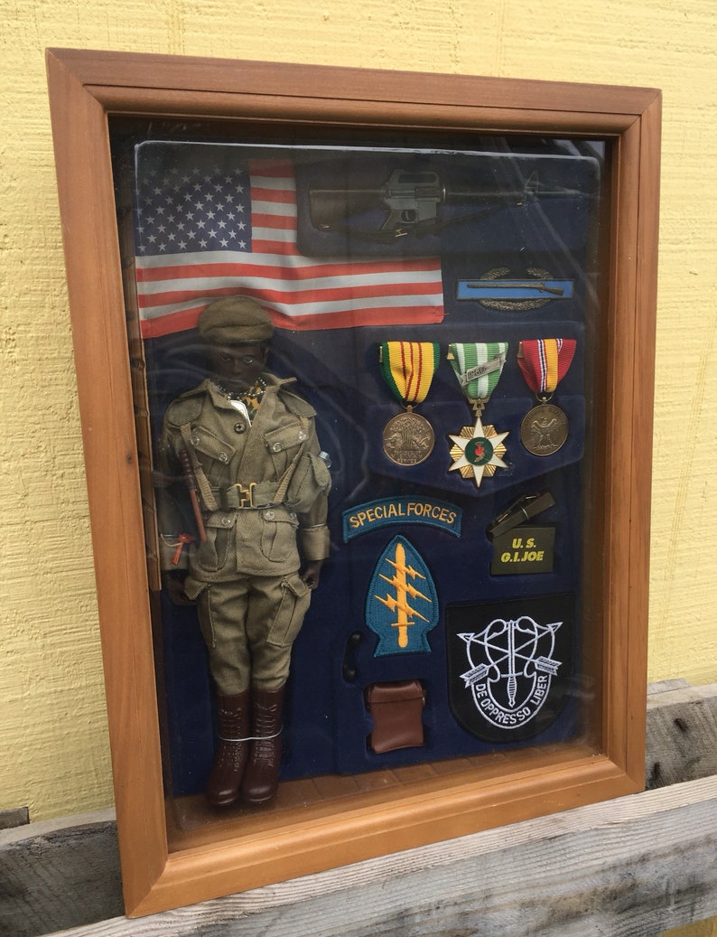 RARE US GI Joe 12 Army Special Forces Shadow Box African American, W ...