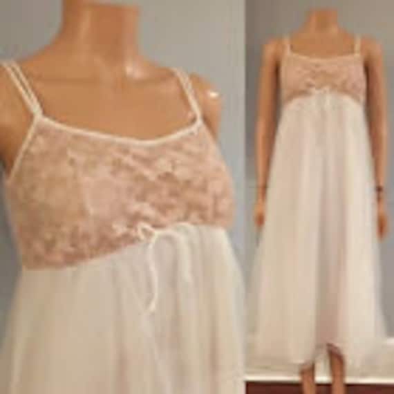 Vintage Double Chiffon Nightgown/Night Dress, 1960s H… - Gem