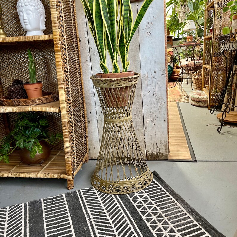 Mid Century Spun Fiberglass Plant Stand or Table Base - Etsy