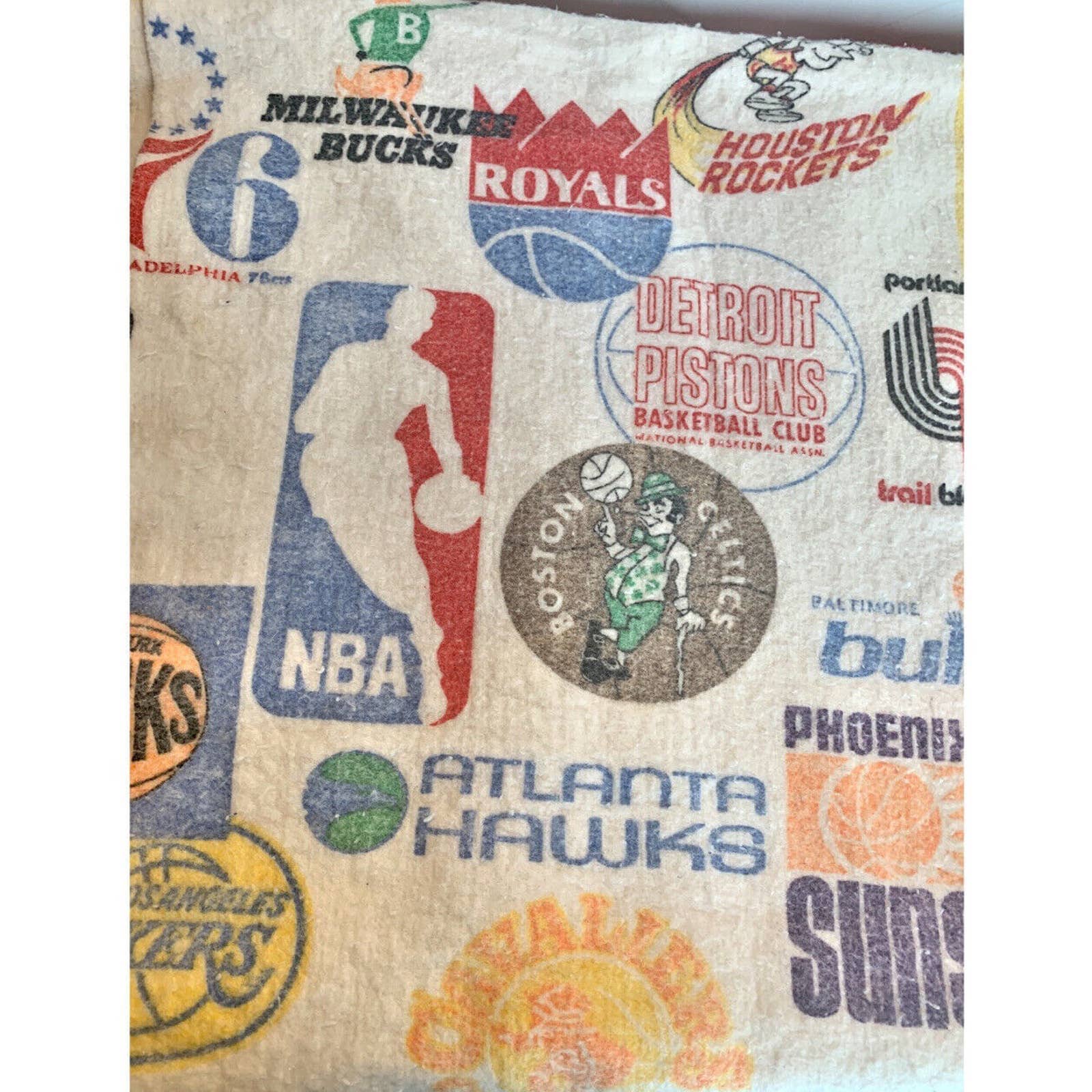 Vintage NBA Basketball Logos Blanket Satin Trim 70 X 86celtics Bulls ...