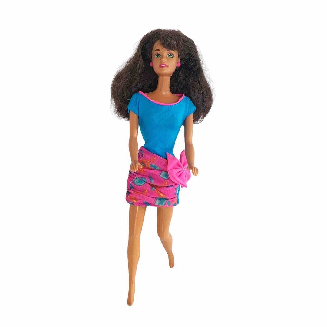 Mattel Barbie Doll Teresa Ruffle Fun Brown Hair Green Eyes Bendable Leg ...