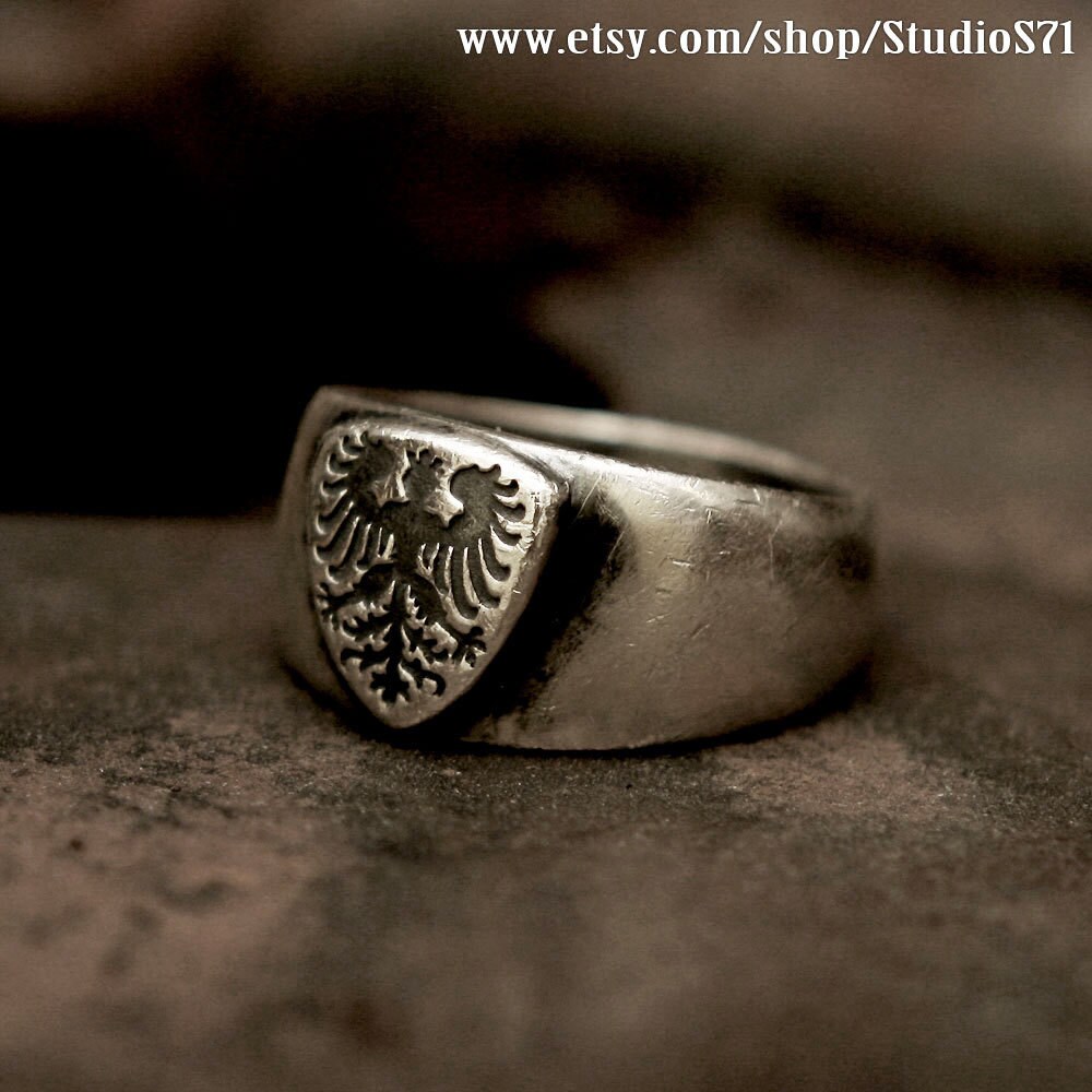 Shield Ring Rustic Ring Silver Ring Vintage Ring Insignia - Etsy