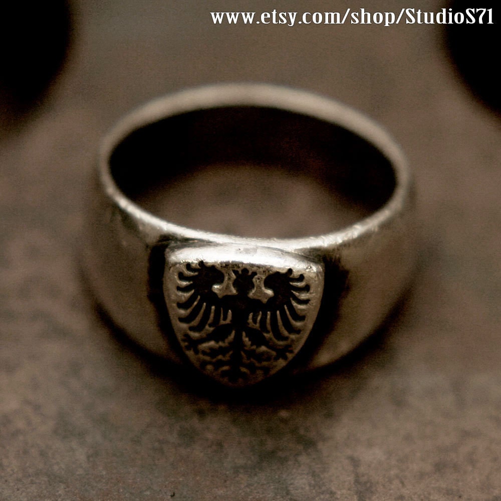 Shield Ring Rustic Ring Silver Ring Vintage Ring Insignia - Etsy