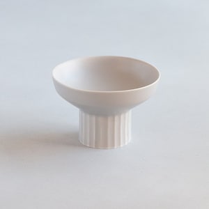 Japanese Porcelain Monotone Koudai Bowl - Etsy