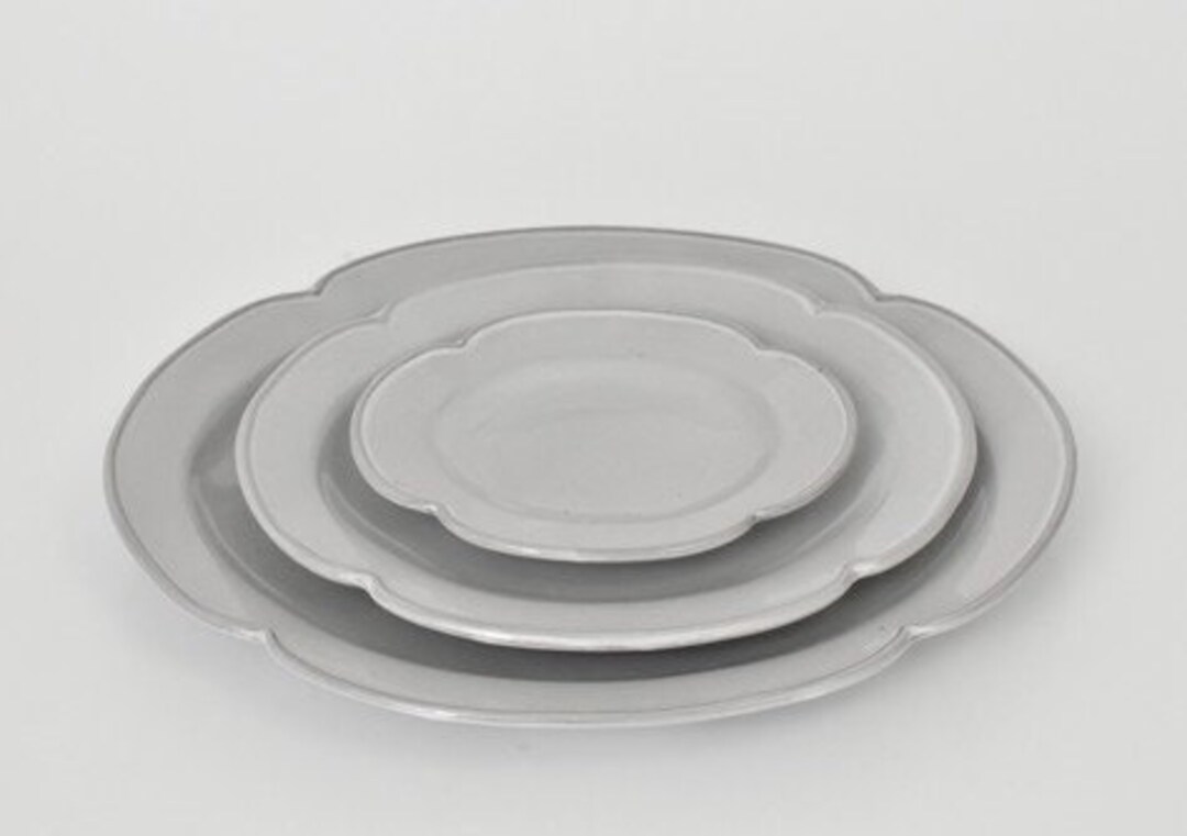 Japanese Minoware Porcelain Cloud Plate, Light Gray (3 Sizes) - Etsy