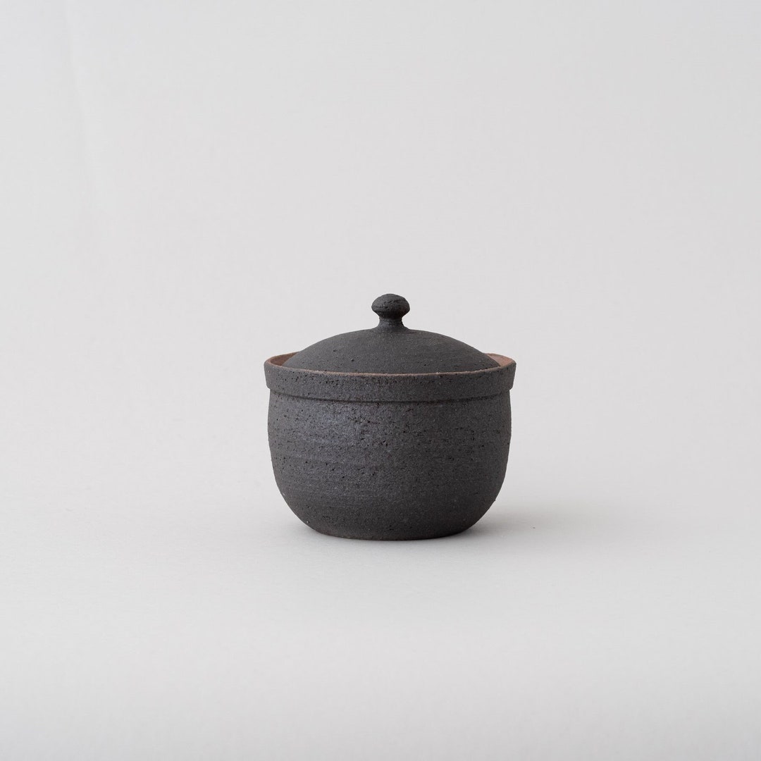 Japanese Shigaraki Ceramic Salt Jar, Large (black) - Etsy