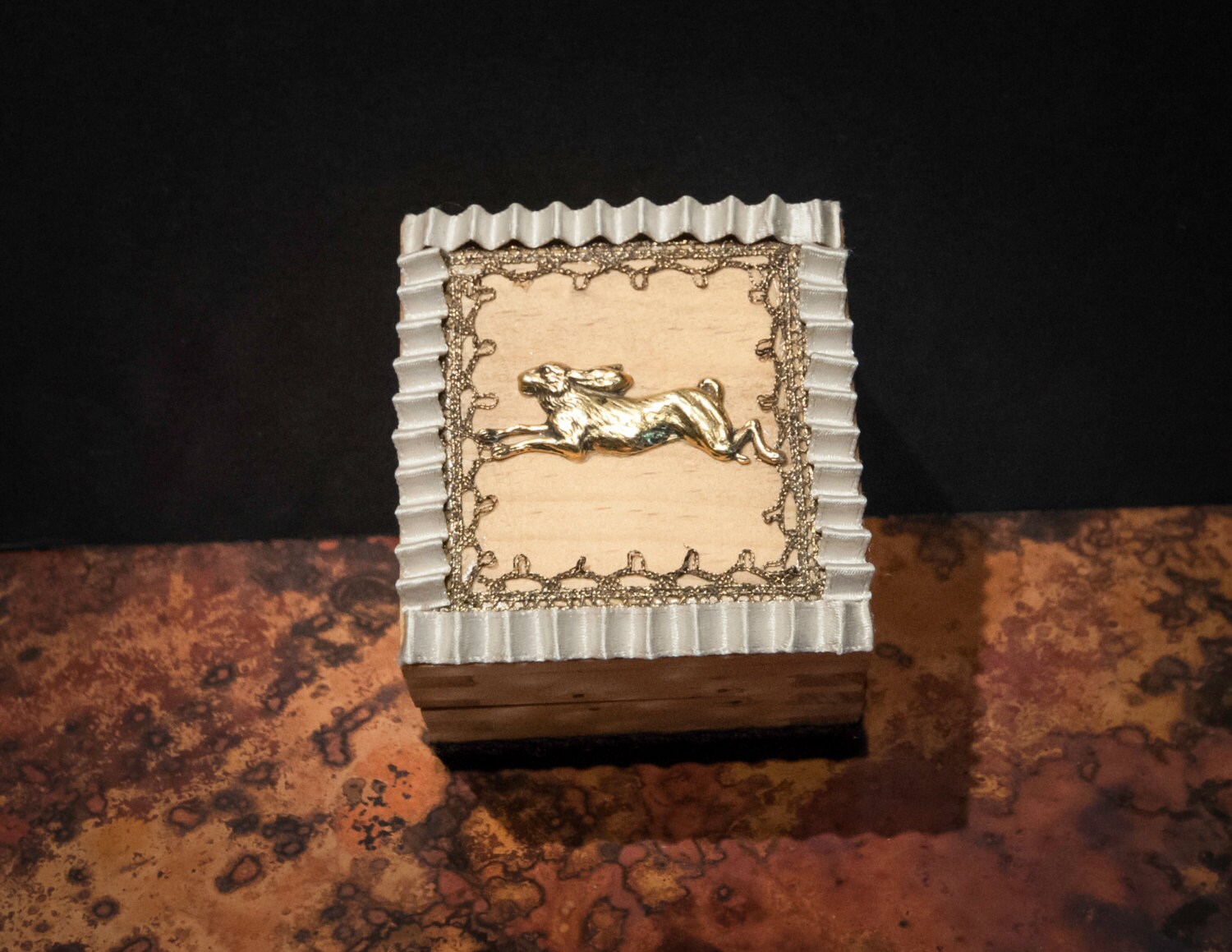 Handmade Lucky English Hare Box with Token