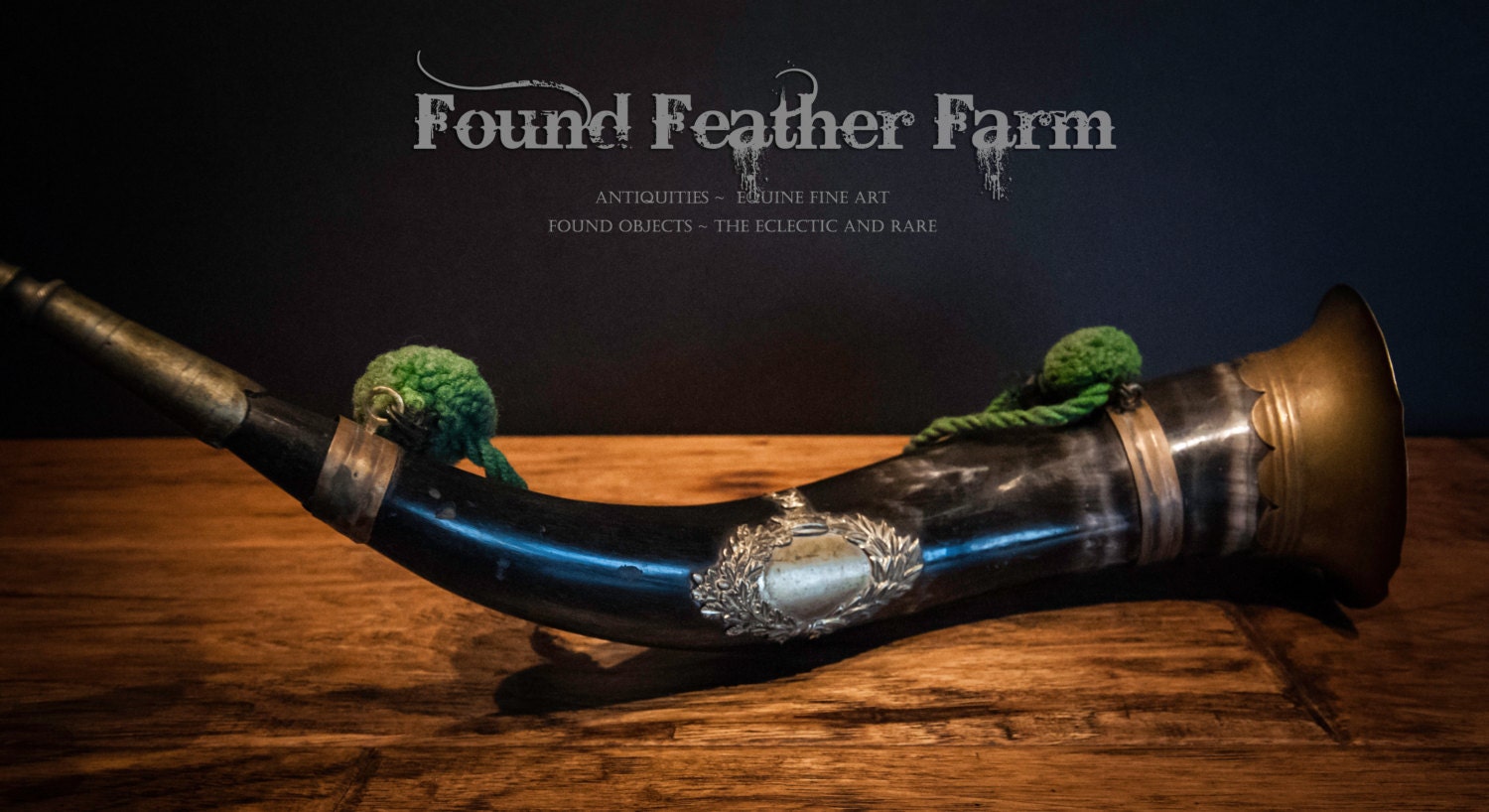 Spectacular Antique British Heraldic Stag Hunting Horn from the Late 1800's